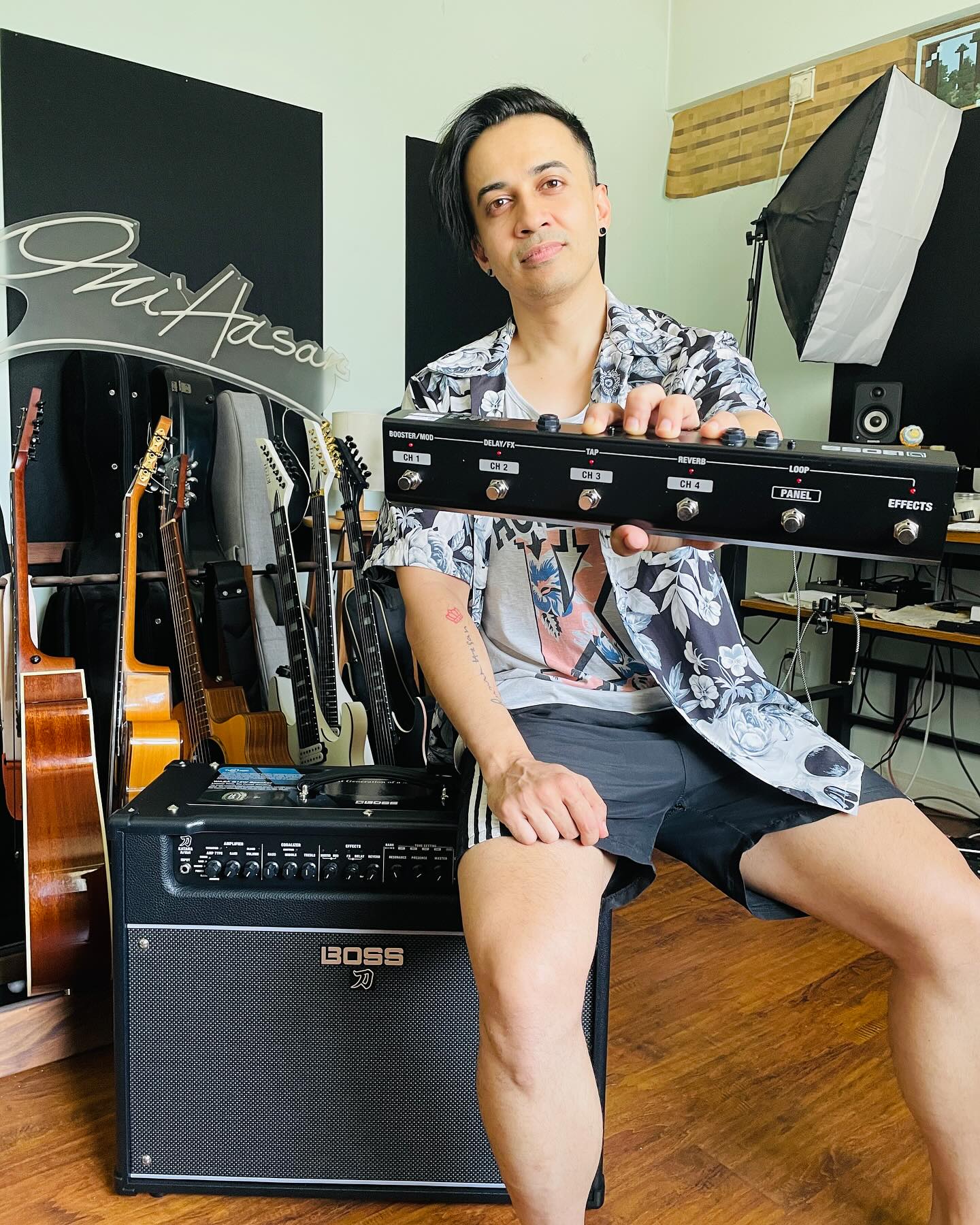 Oni Hasan - Official Website | Acclaimed Bangladeshi Guitarist & Songwriter